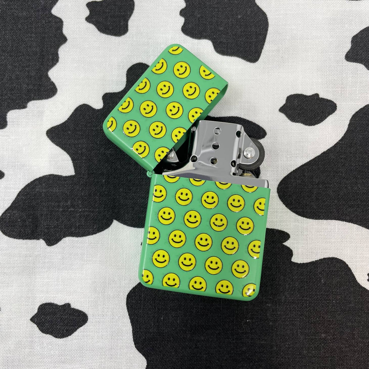 Smiley Lighter – devine