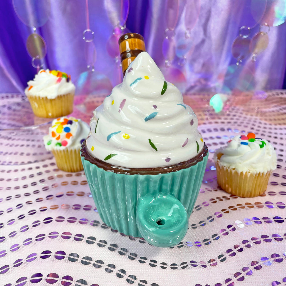 Cupcake Pipe – deVINE Boston